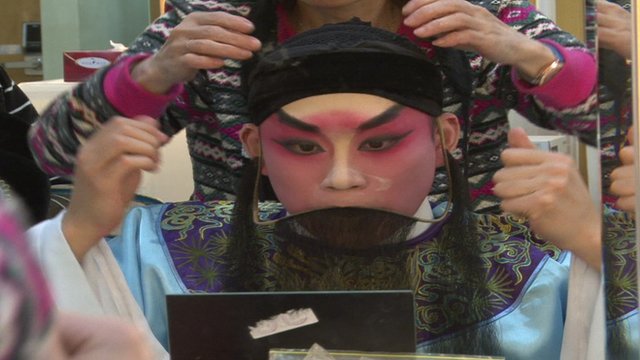 Cantonese v Mandarin: What's the difference? - BBC News