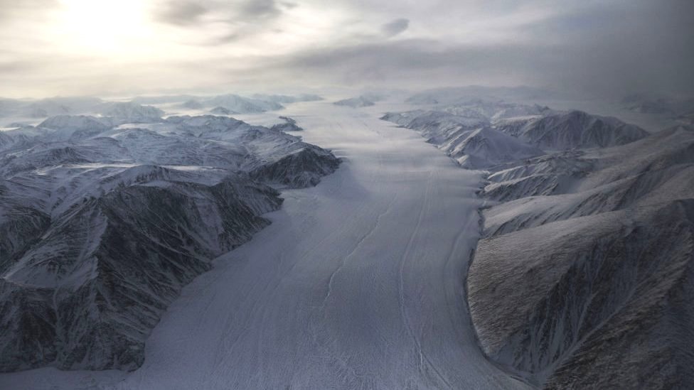 Climate change could make rain more common than snow in Arctic - CBBC ...