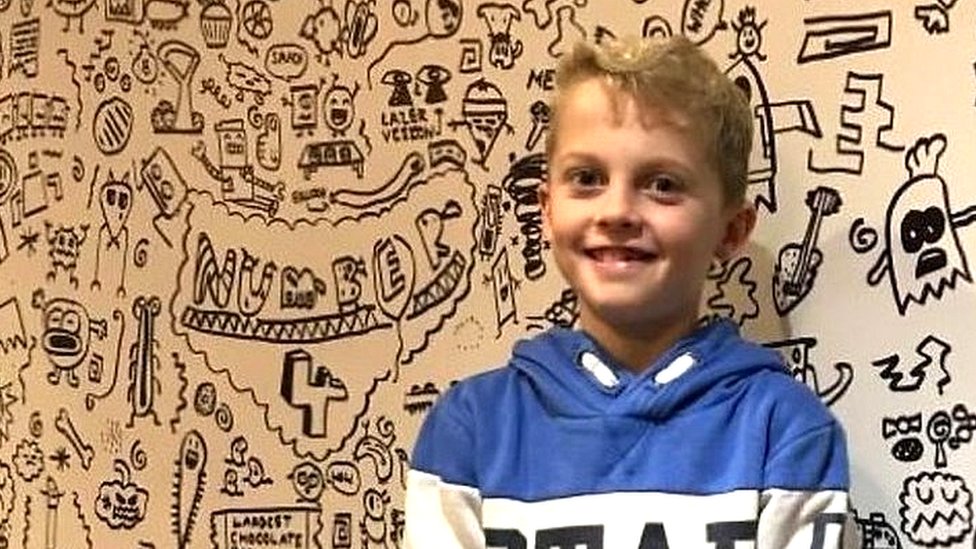 Meet 'The Doodle Boy'! - CBBC Newsround