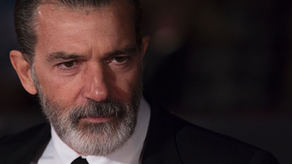 Antonio Banderas Zorro Beard