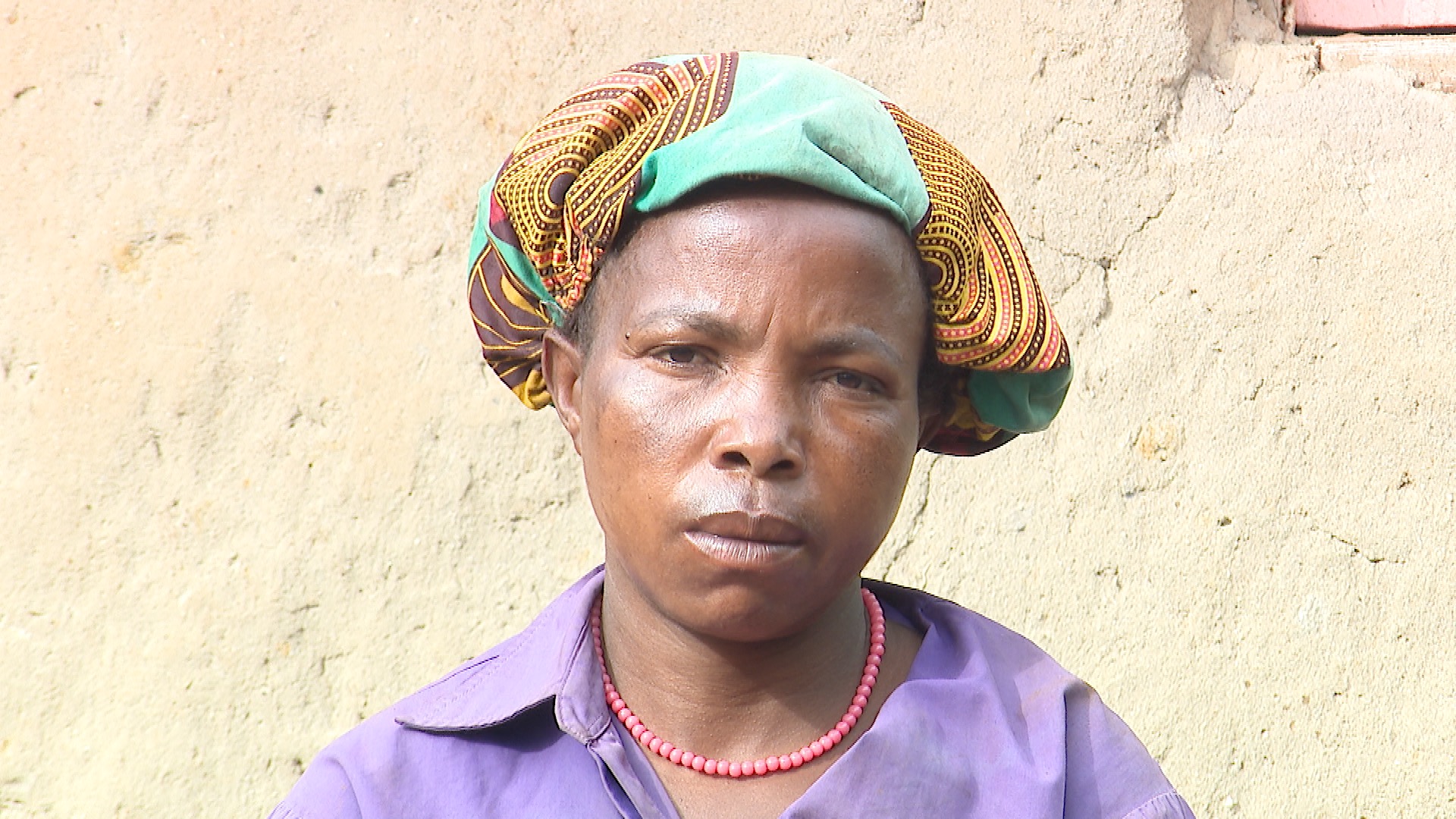 The Ugandan village devastated by elephantiasis - BBC News